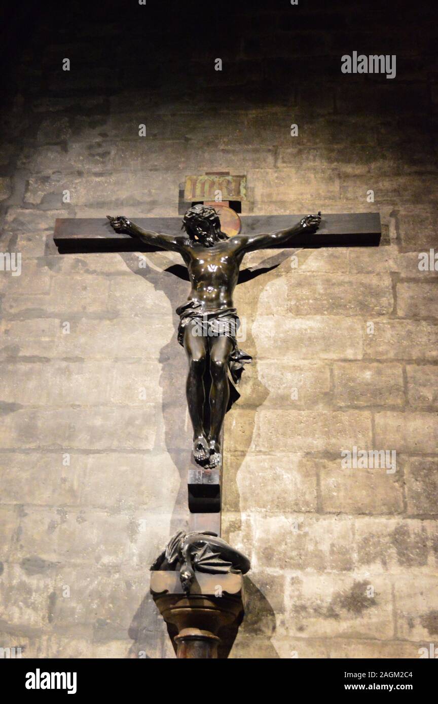 Crucifix inside Notre Dame Cathedral before the fire in 2019 Stock ...
