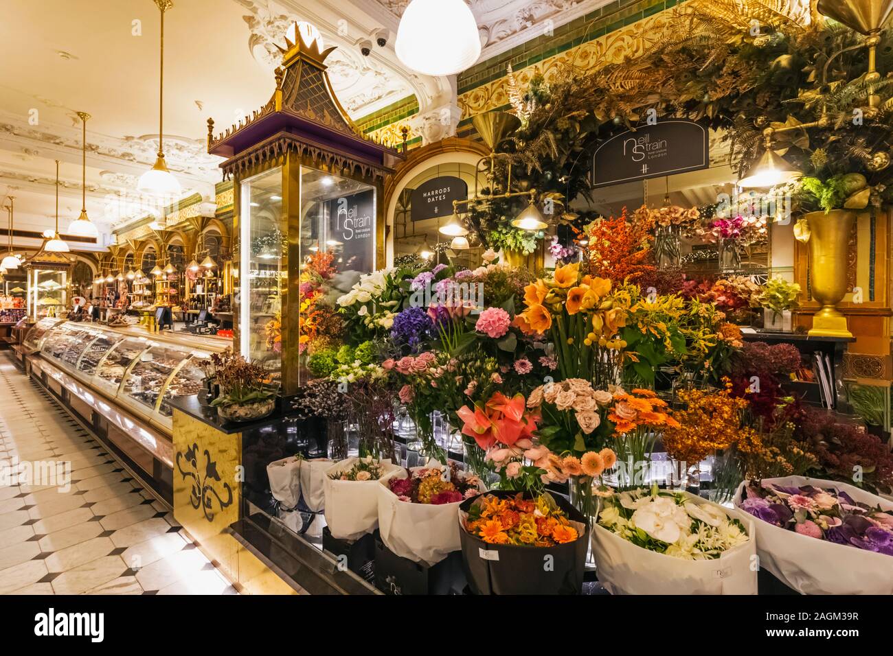 England, London, Knightsbridge, Harrods Department Store, The Food Hall ...