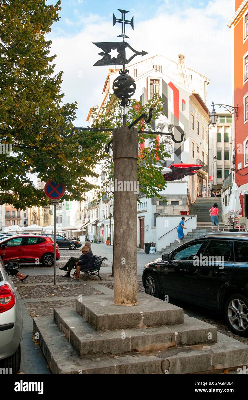 The inquisition stake (Auto-da-fe) in front od the St. Bartolomeu ...