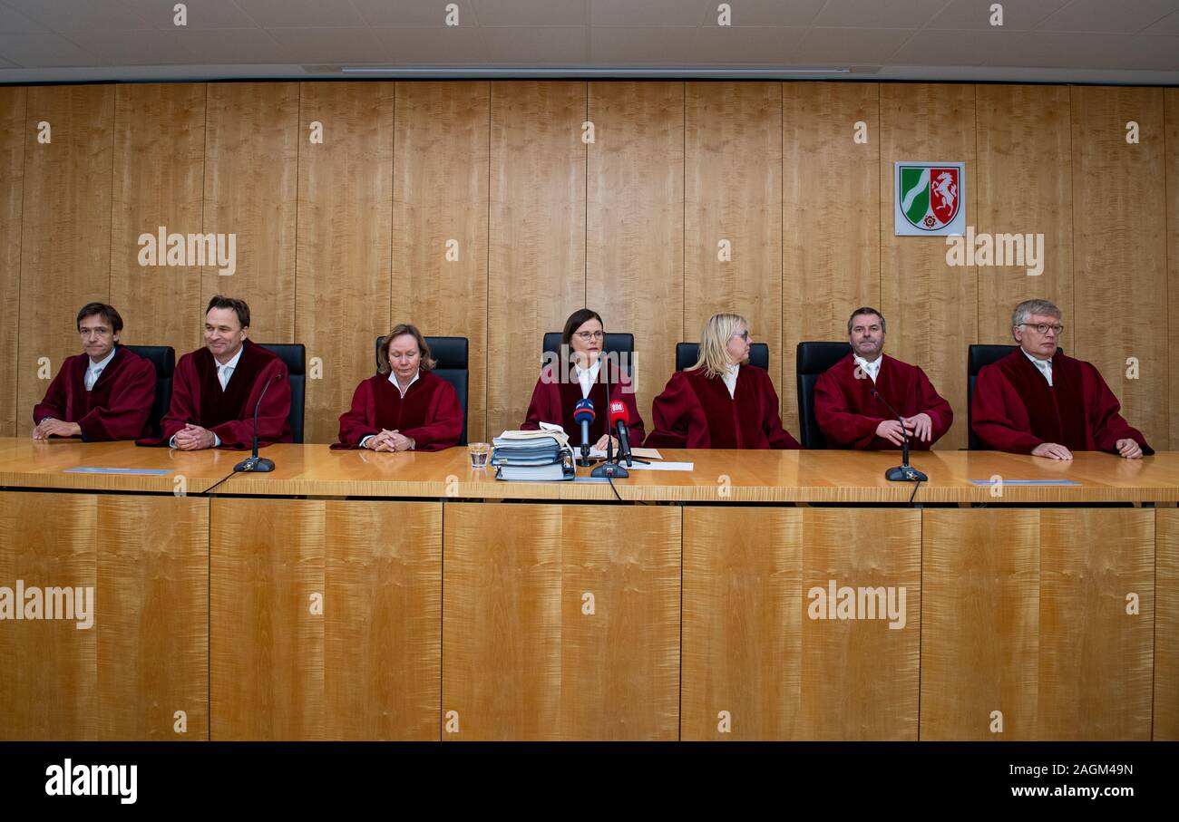 Professor rohl hi-res stock photography and images - Alamy