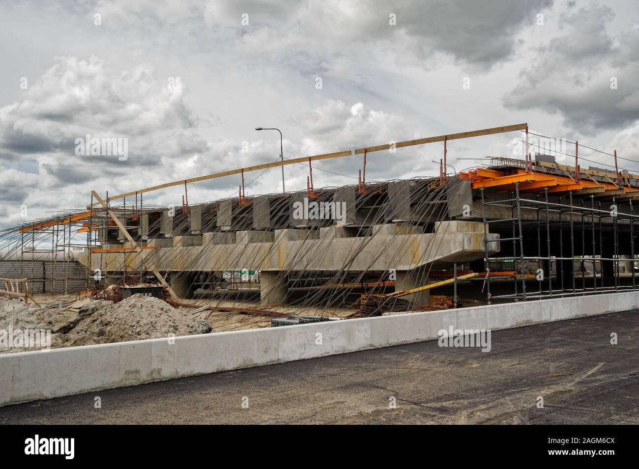 Bridge construction site Stock Photo - Alamy