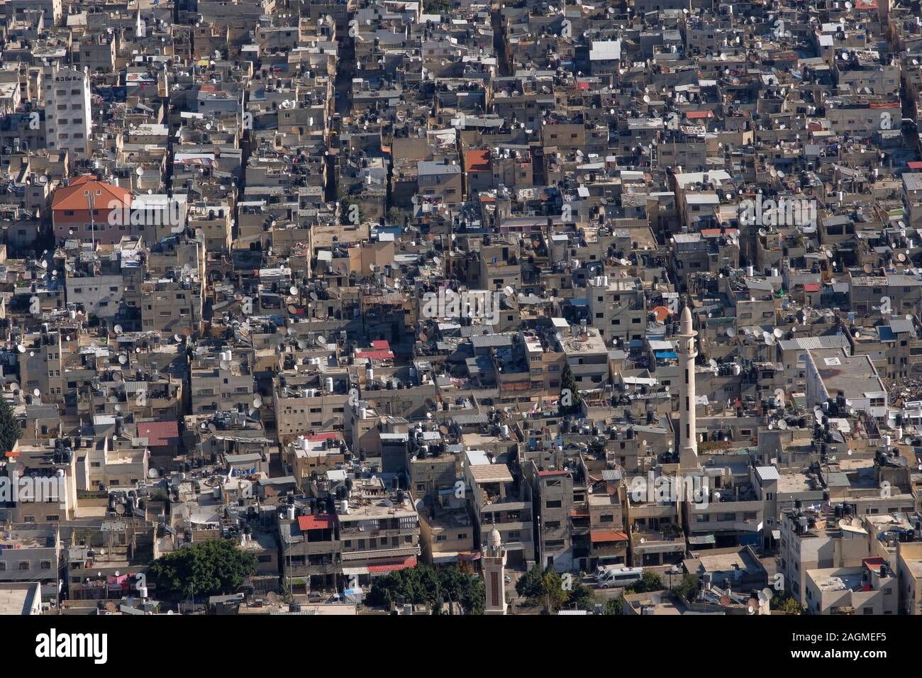 Palestinian refugee camp hi-res stock photography and images - Alamy