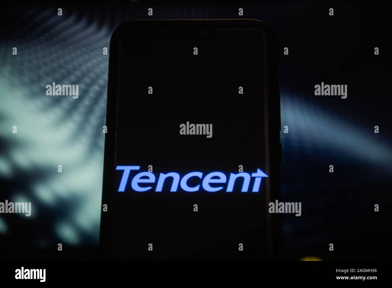Tencent logo hi-res stock photography and images - Alamy