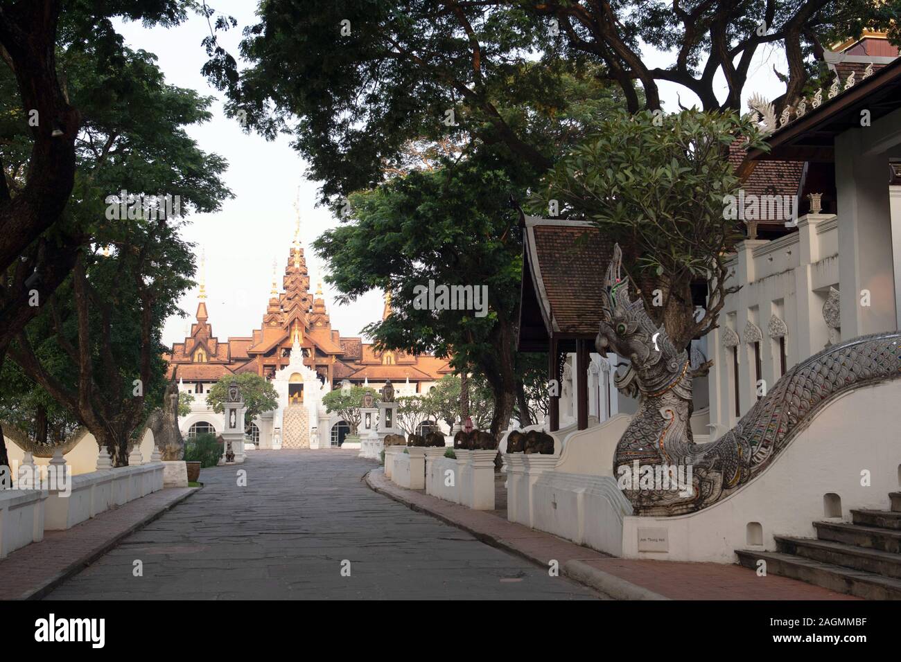 Chiang Mai, Thailand. 22nd Oct, 2019. The access road to the reception ...