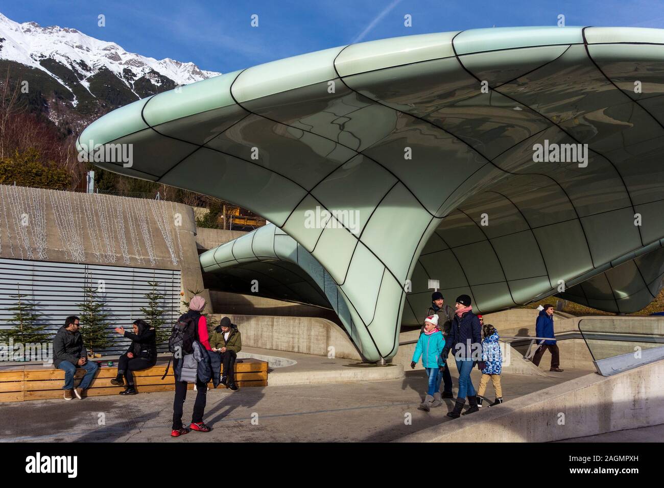 Innsbruck cable car hi-res stock photography and images - Alamy