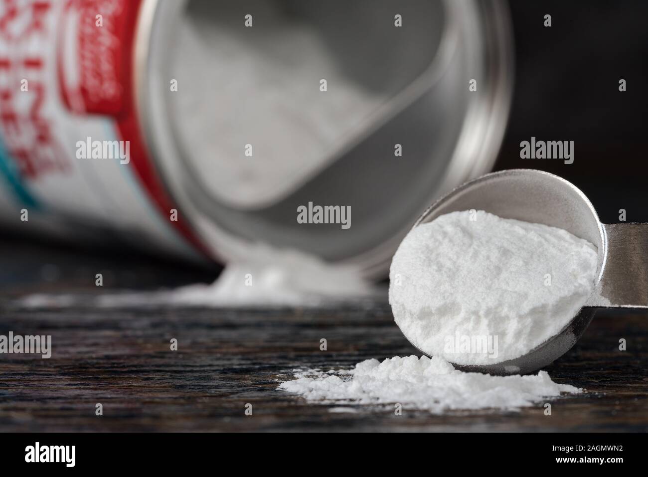 Baking powder container hi-res stock photography and images - Alamy