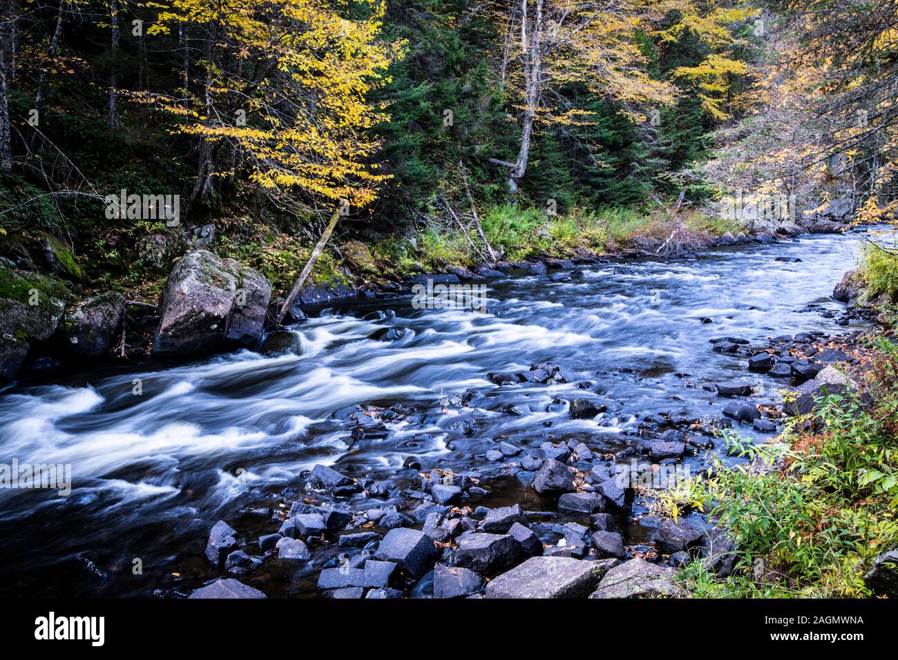 Refreshing stream cascade hi-res stock photography and images - Alamy