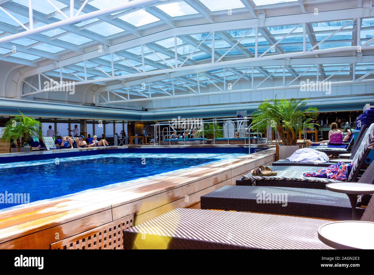 Eurodam hi-res stock photography and images - Alamy