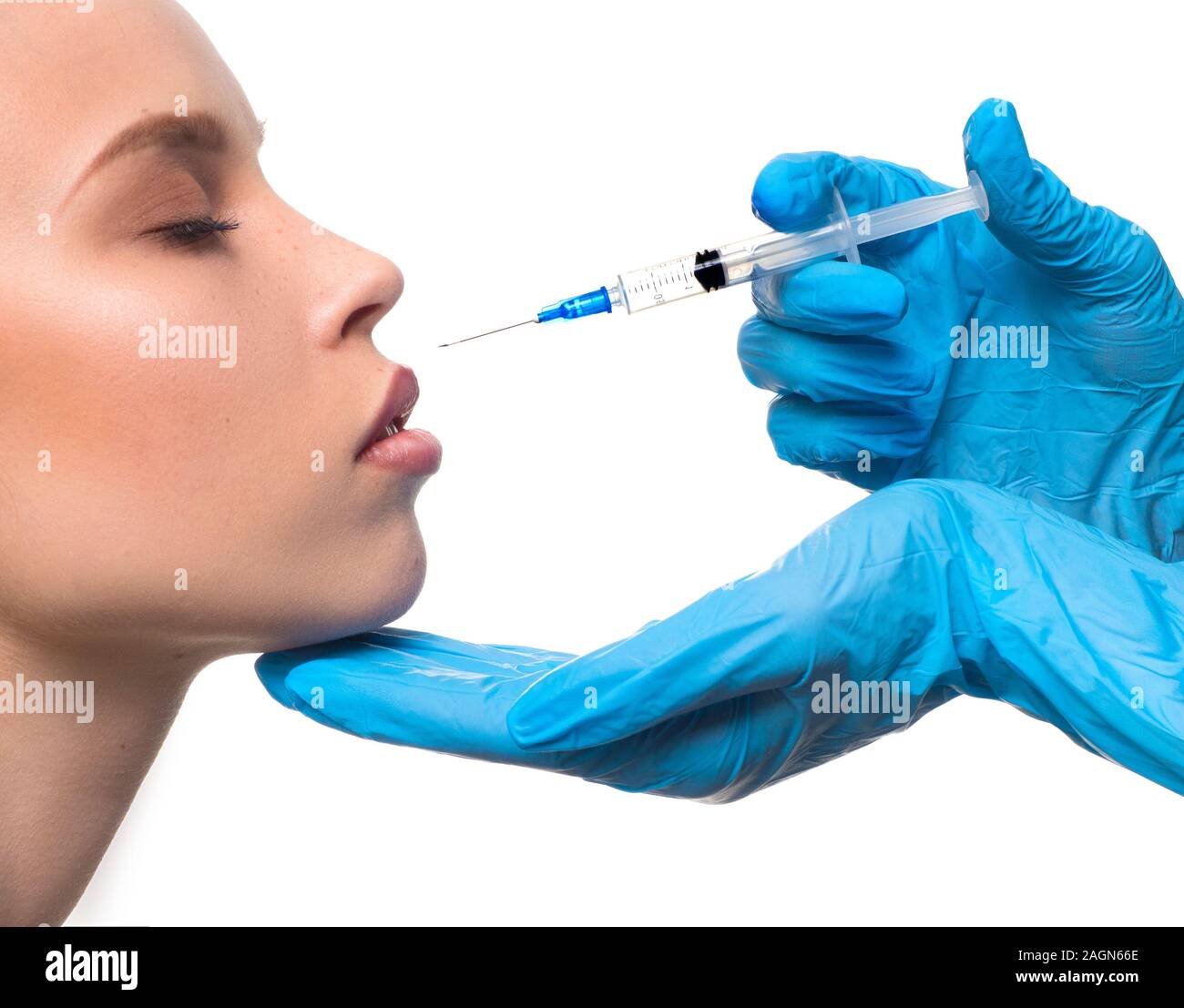 Doctor giving injections girl hi-res stock photography and images - Alamy