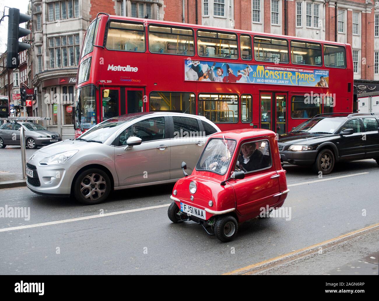 Smallest car hi-res stock photography and images - Alamy