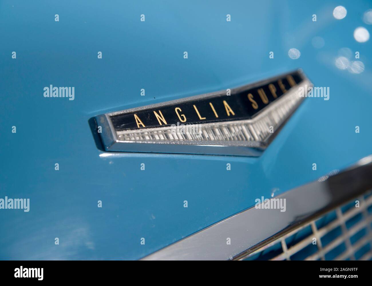Ford anglia badge hi-res stock photography and images - Alamy