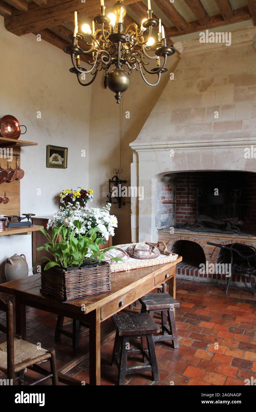 kitchen in a renaissance castle in france Stock Photo - Alamy