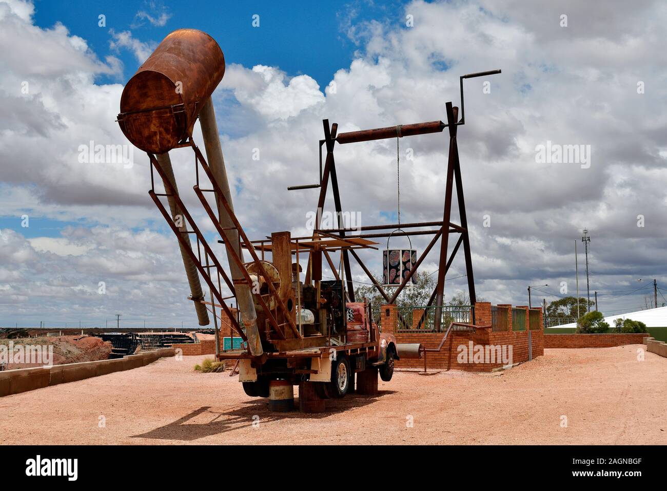 Australia, the big winch - landmark in the opal village Coober Pedy ...