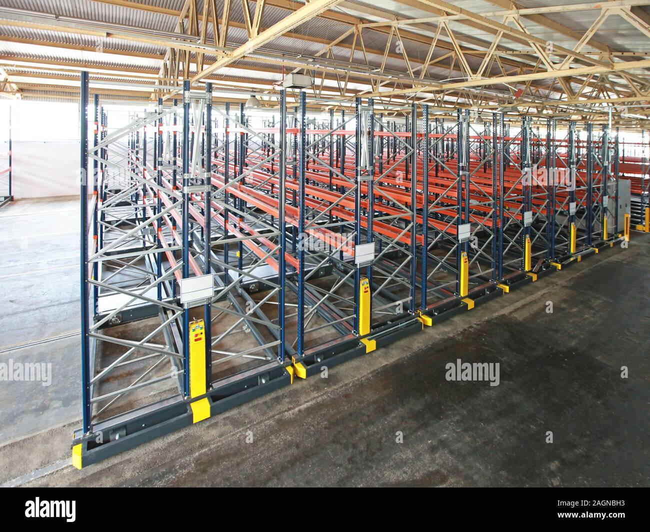 Mobile Aisle Shelving System in Distribution Warehouse Stock Photo - Alamy