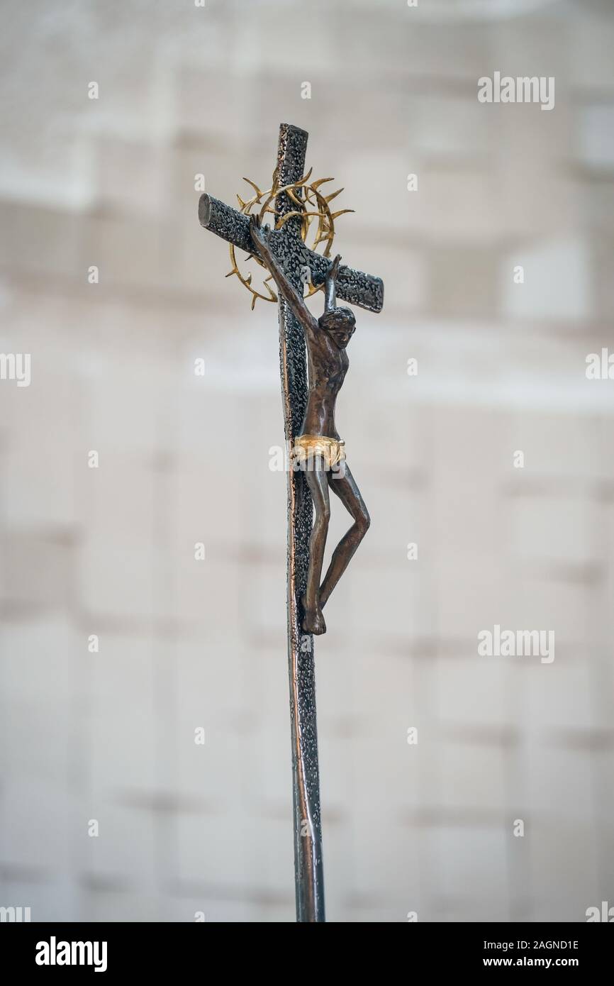 Vertical selective focus shot of a statue portraying Jesus Christ on the cross Stock Photo - Alamy