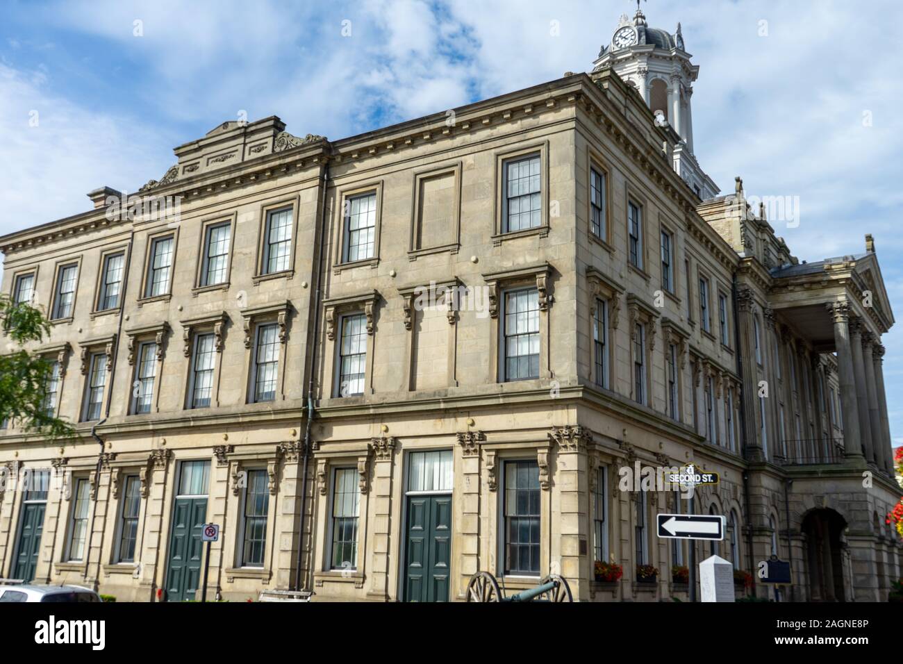 Three storey hall hi-res stock photography and images - Alamy