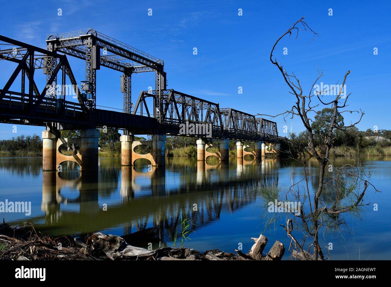 Australia, NSW, Abbotsford bridge over Murray river, a single lane ...