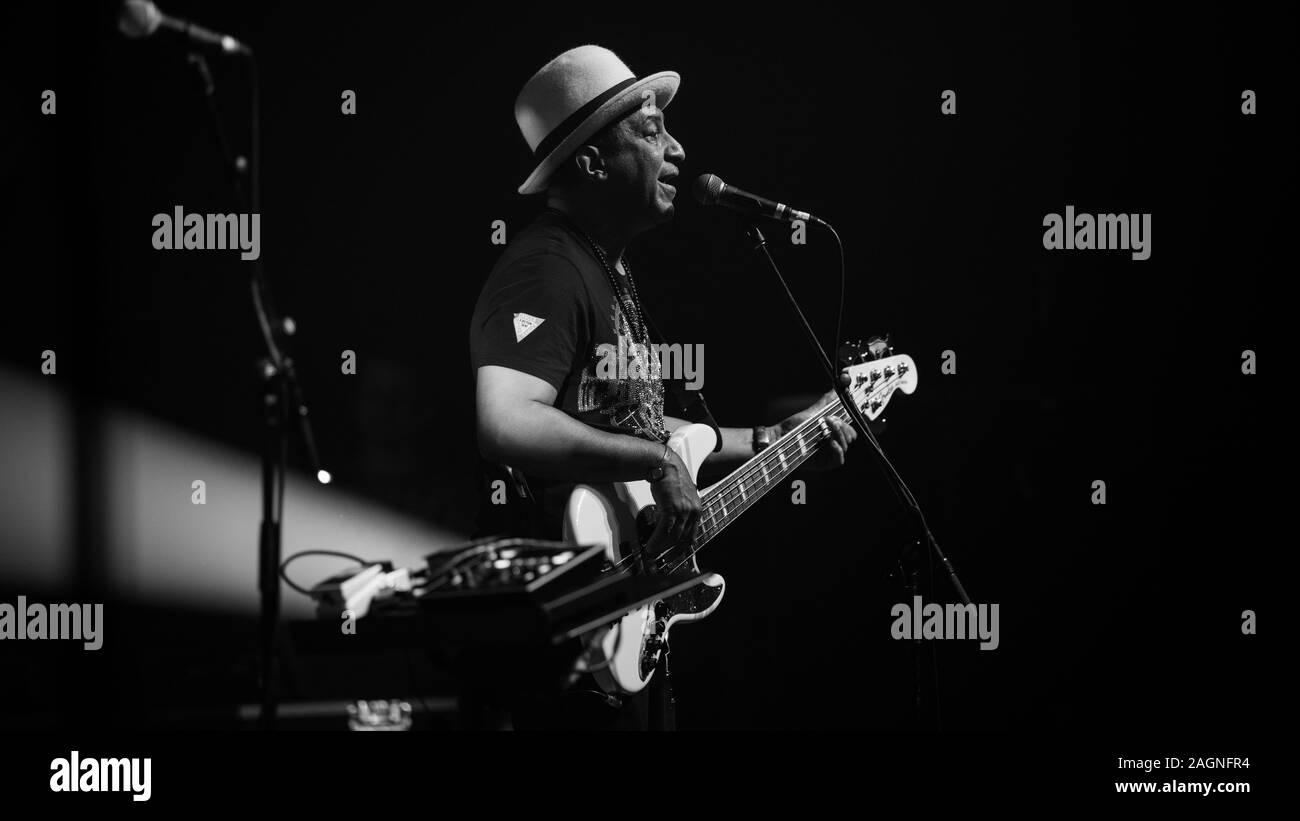 English attribution hi-res stock photography and images - Alamy