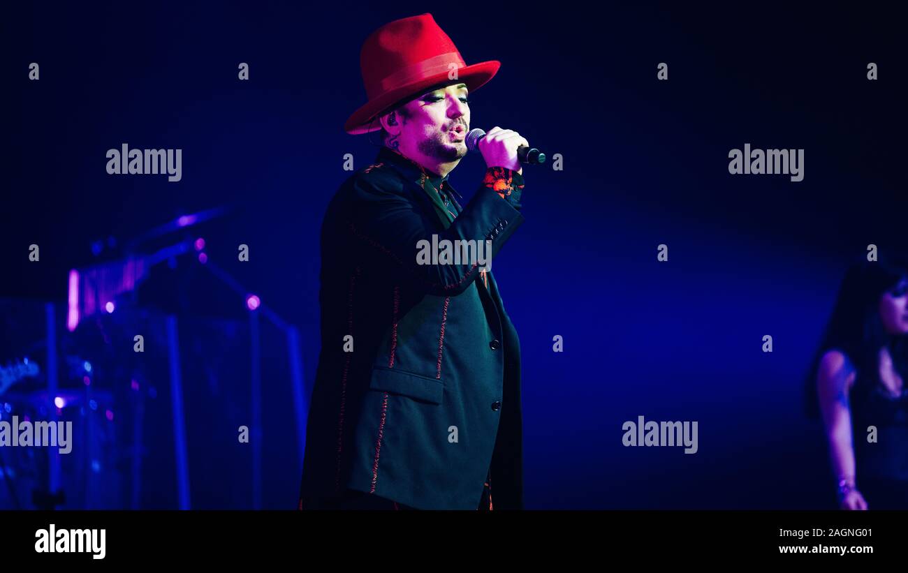 Boy george hi-res stock photography and images - Alamy