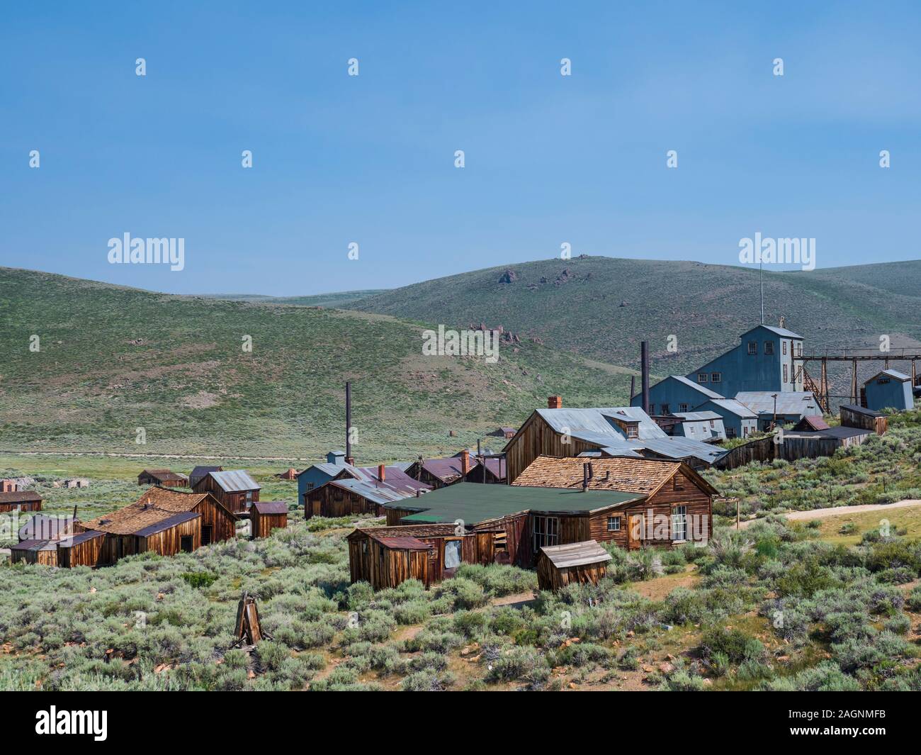 Historic industrial mill basin hi-res stock photography and images - Alamy