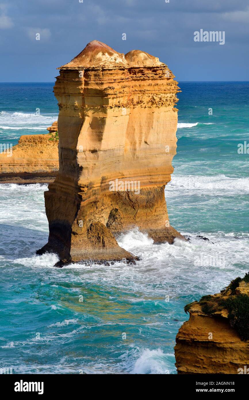 Australia, VIC, rock formation on Great Ocean Road in Port Campbell ...