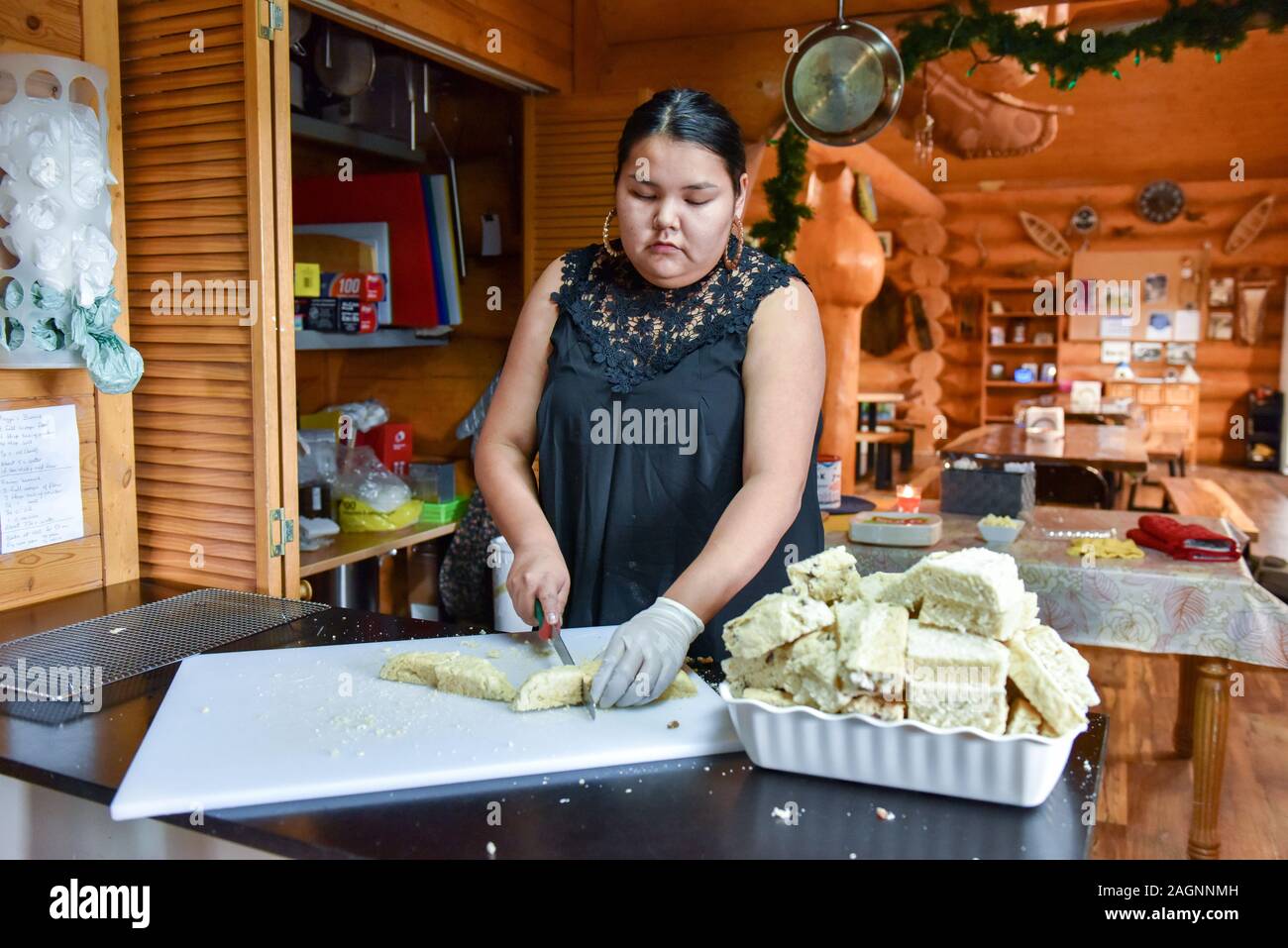 First nations woman canada cooking hi-res stock photography and images ...