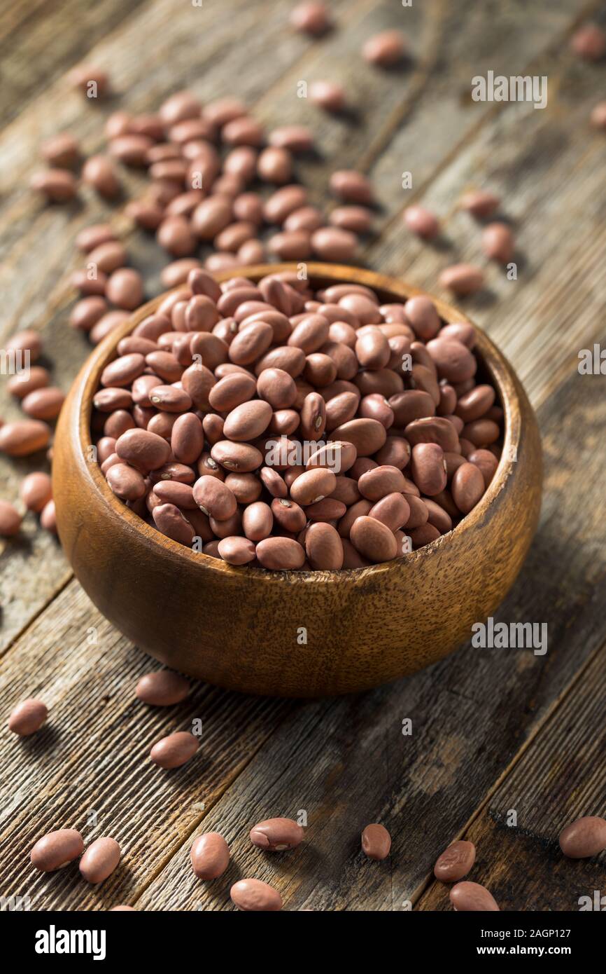 Raw Organic Dry Pink Beans in a Bowl Stock Photo - Alamy