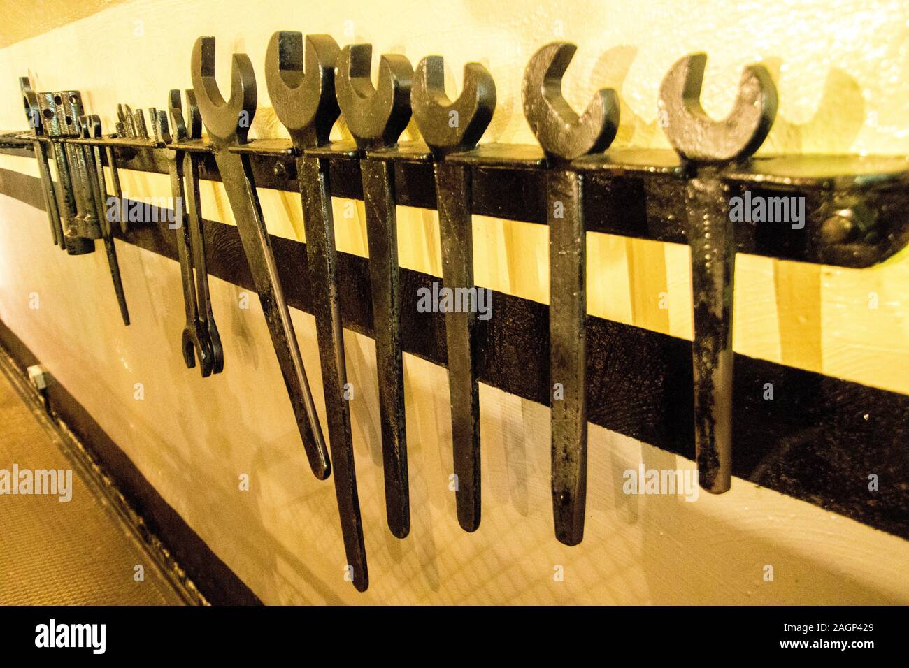 Hung up on the wall hi-res stock photography and images - Alamy