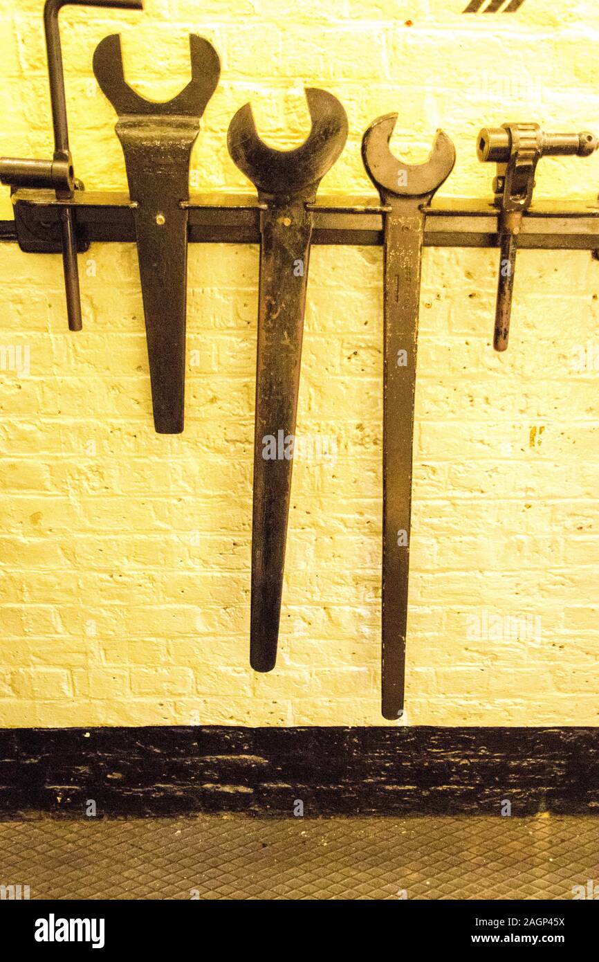 Engineer tools hi-res stock photography and images - Alamy