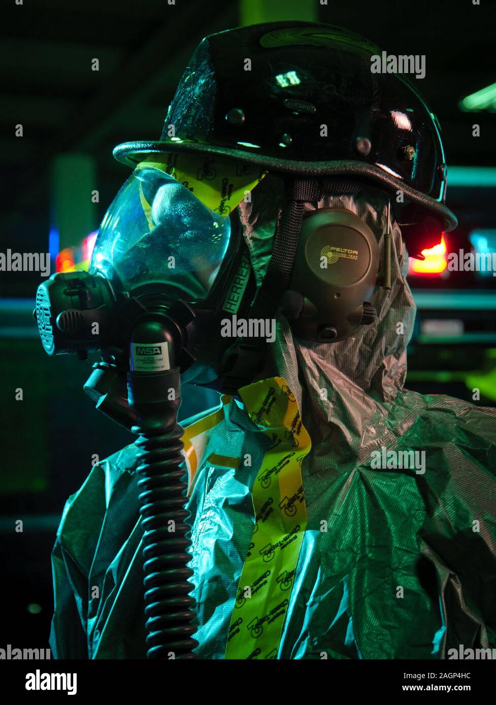 Evidence crime technician hi-res stock photography and images - Alamy