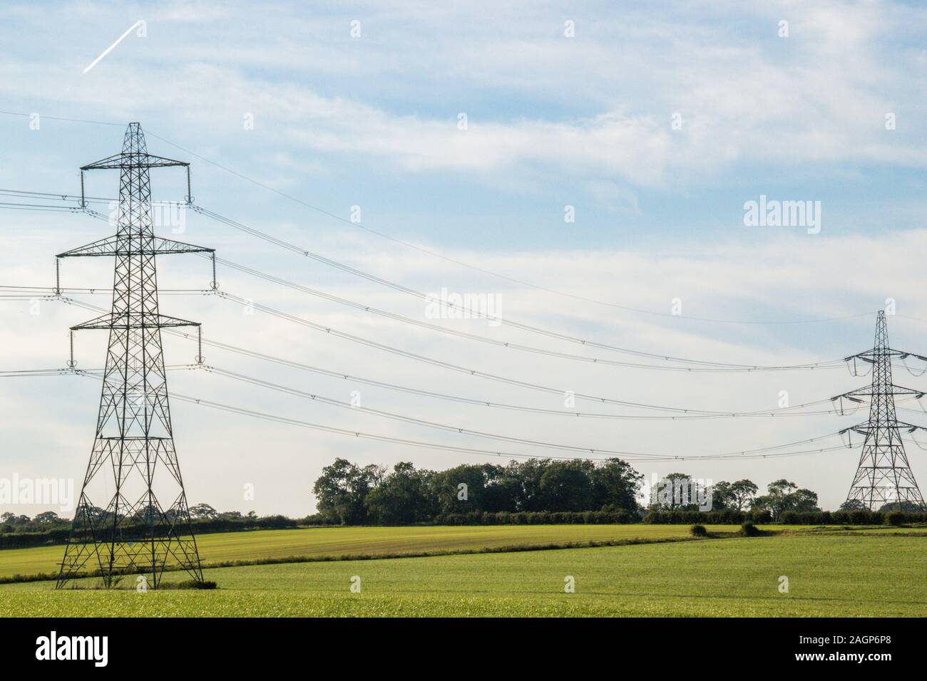 Electricity tower ireland hi-res stock photography and images - Alamy