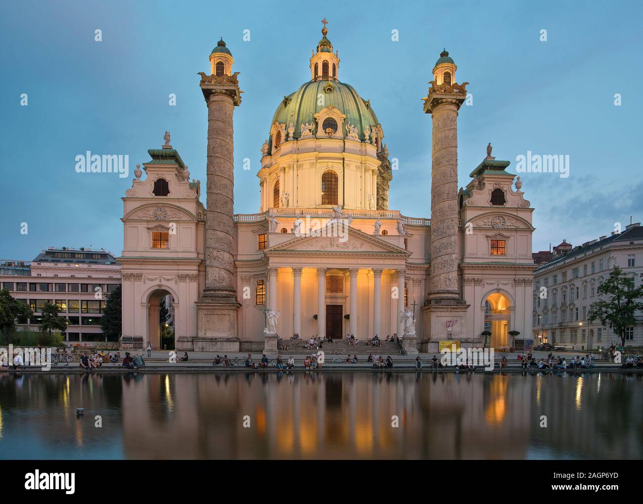 Baroque churches vienna hi-res stock photography and images - Alamy