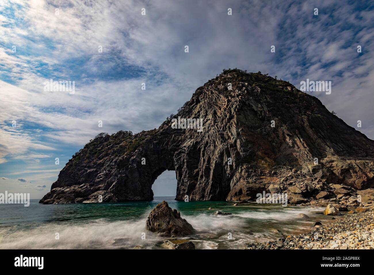 Japan coastline hi-res stock photography and images - Alamy