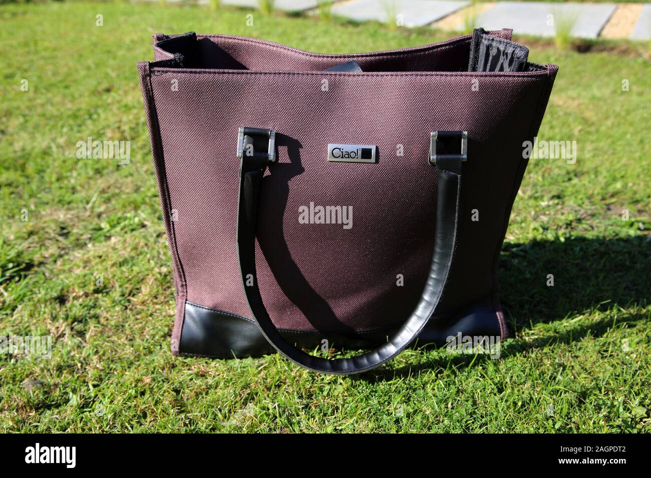 Ciao hi-res stock photography and images - Alamy