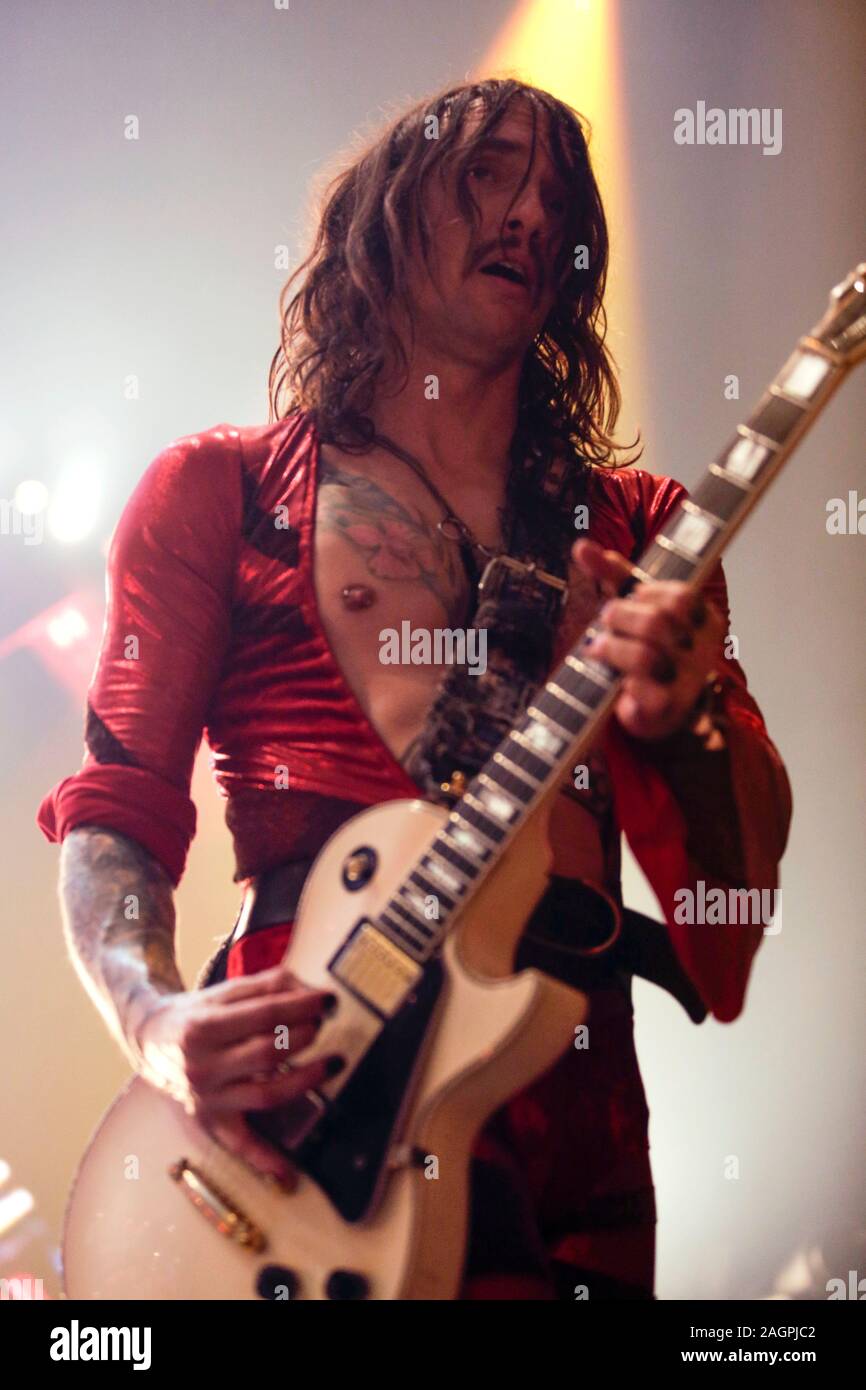 Justin Hawkins Singer Guitarist Darkness High Resolution Stock ...