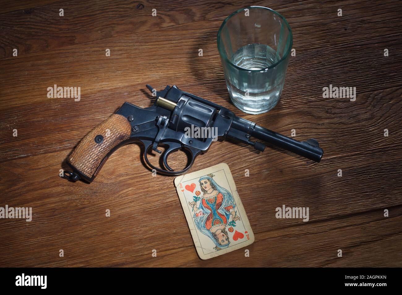 5 july 2019 - russian roulette - Queen of Hearts plaing card, glass of ...