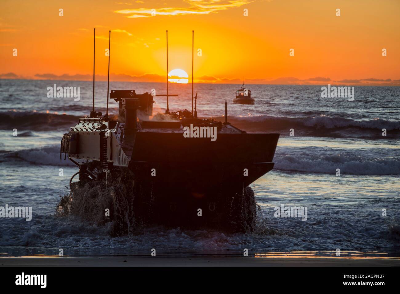 Eight wheeled amphibious vehicle hi-res stock photography and images ...