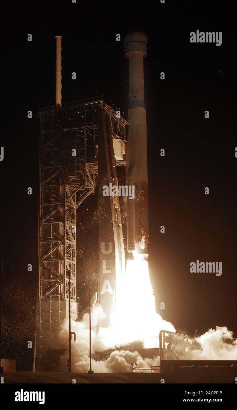 Unmanned orbital flight test mission hi-res stock photography and ...