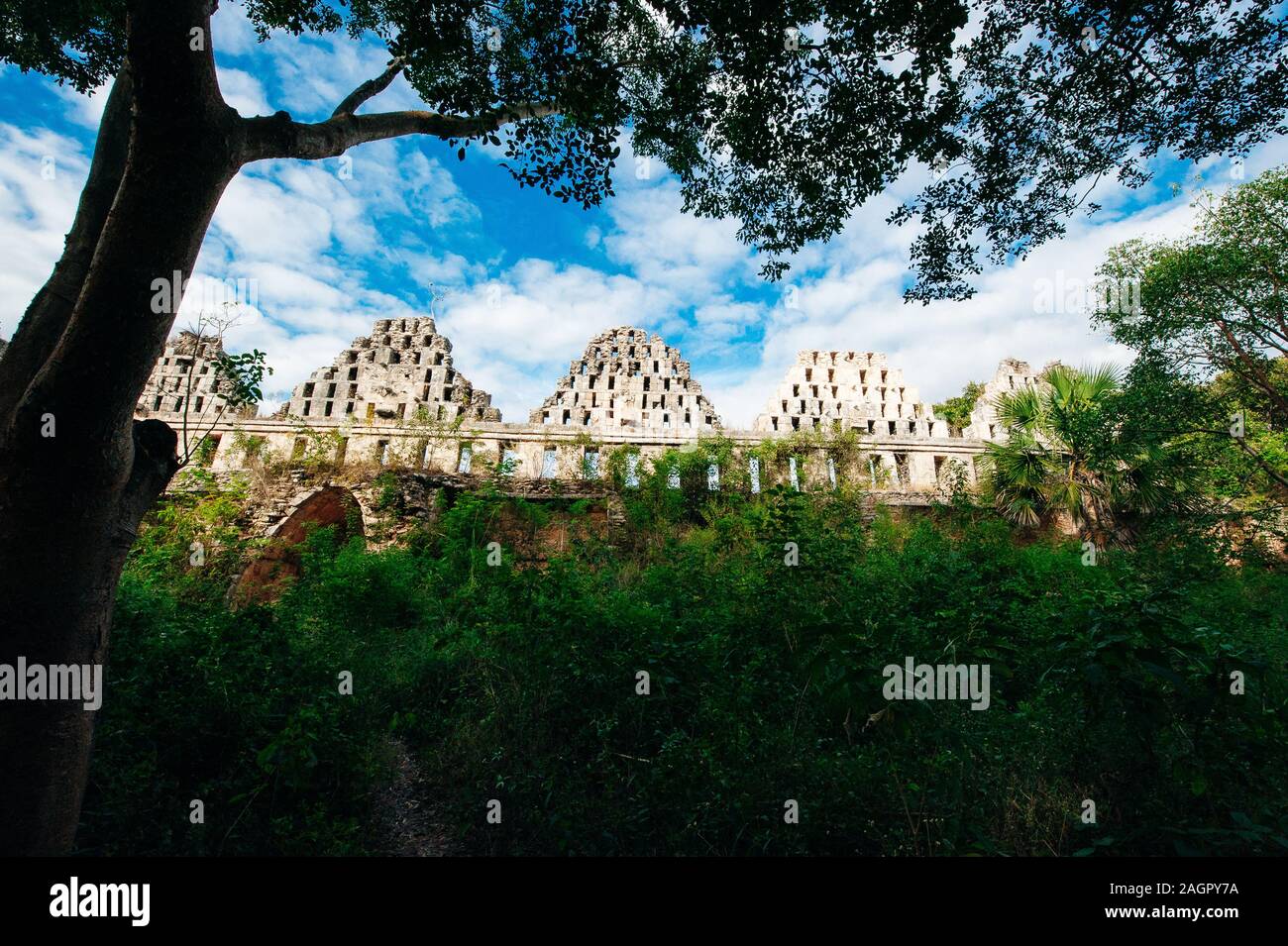 Aztec arches hi-res stock photography and images - Alamy