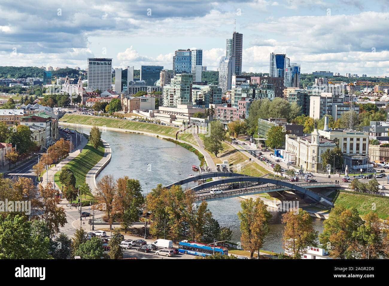 Vilnius castle skyscraper hi-res stock photography and images - Alamy