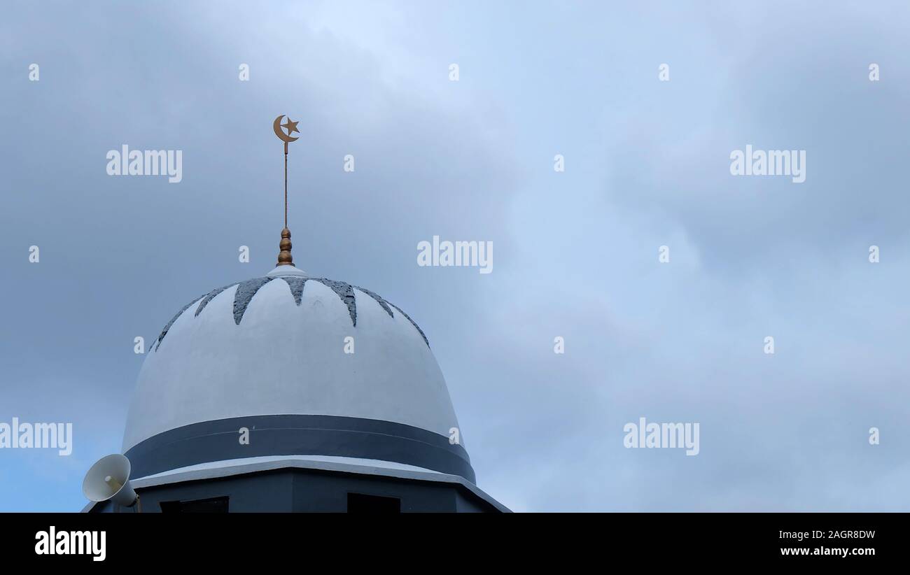Masjid jamek miri lama hi-res stock photography and images - Alamy