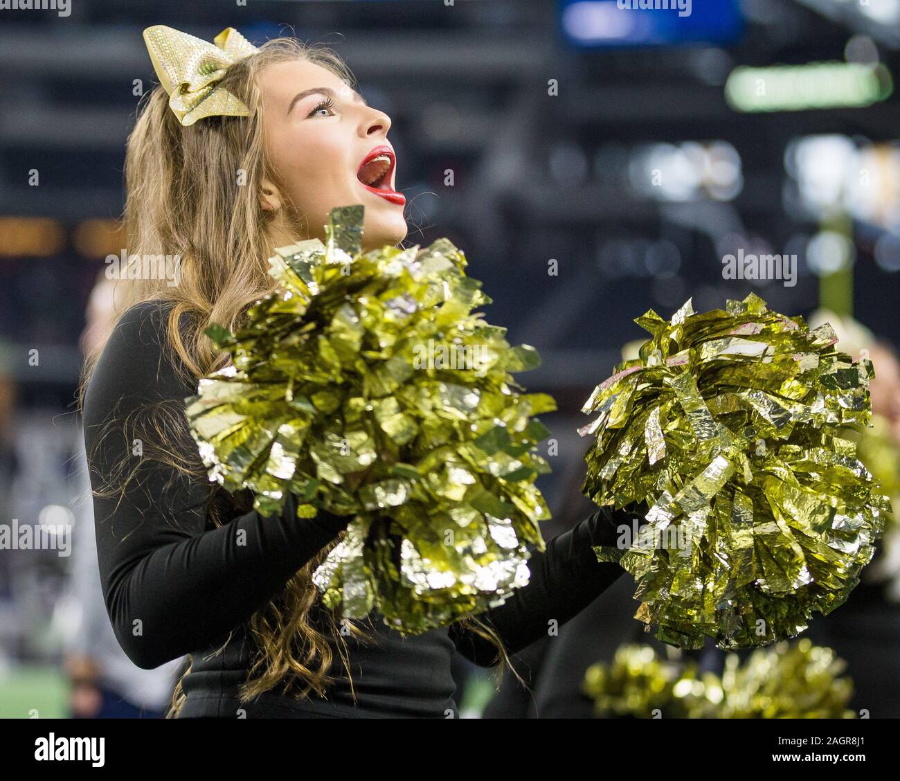 Arlington, TX, USA. 20th Dec, 2019. A Texarkana Pleasant Grove Hawks ...