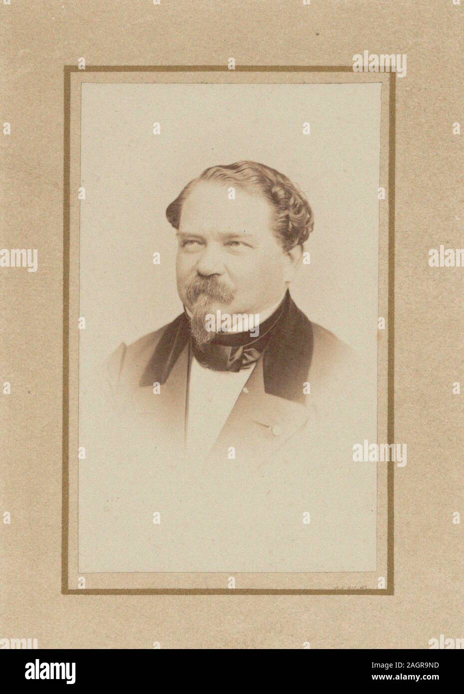 Kästner portrait hi-res stock photography and images - Alamy