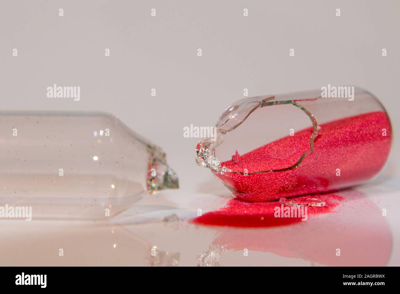Egg timer red hi-res stock photography and images - Alamy
