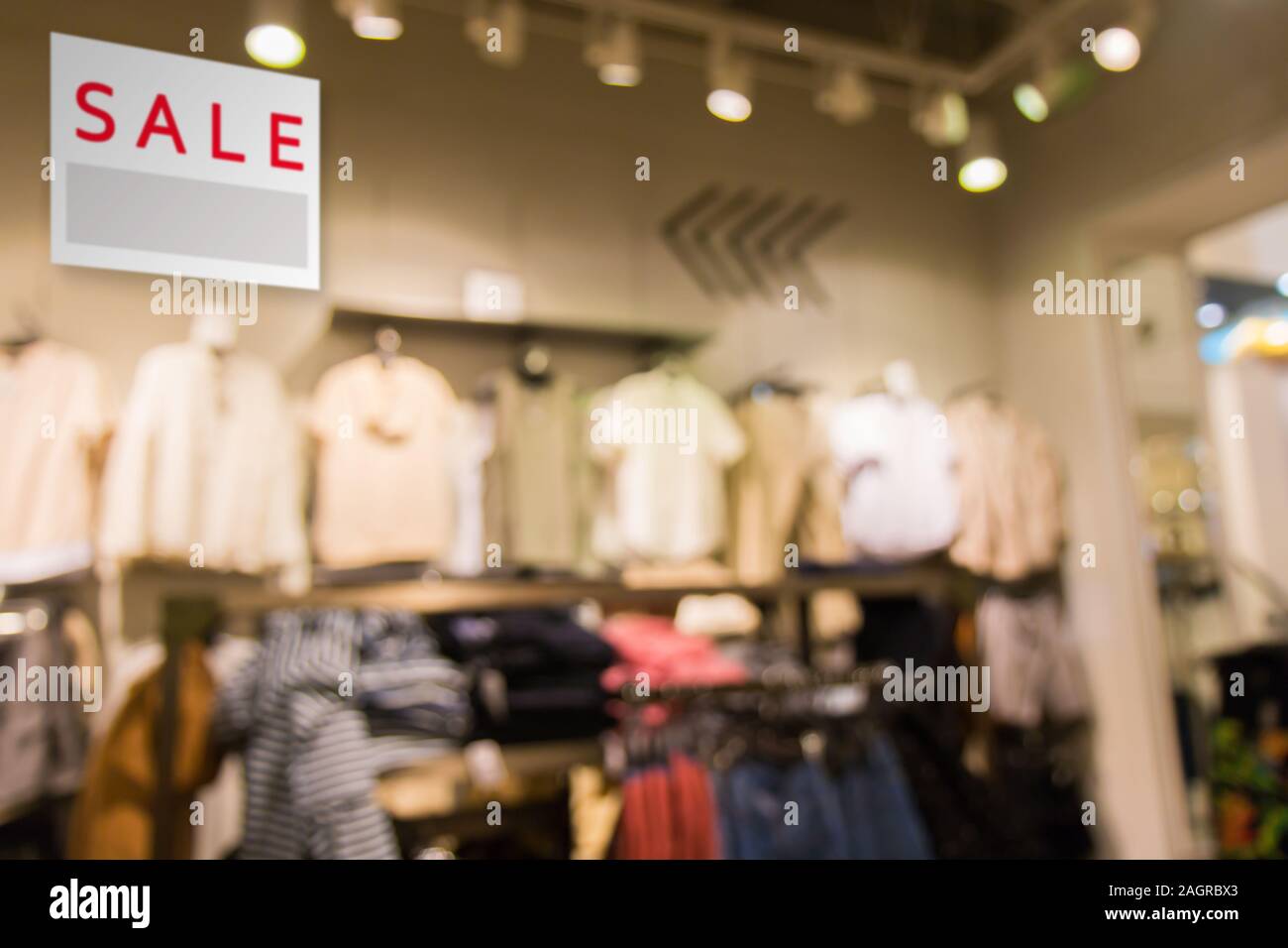 Sale signboard with Abstract blurred background of Department store ...