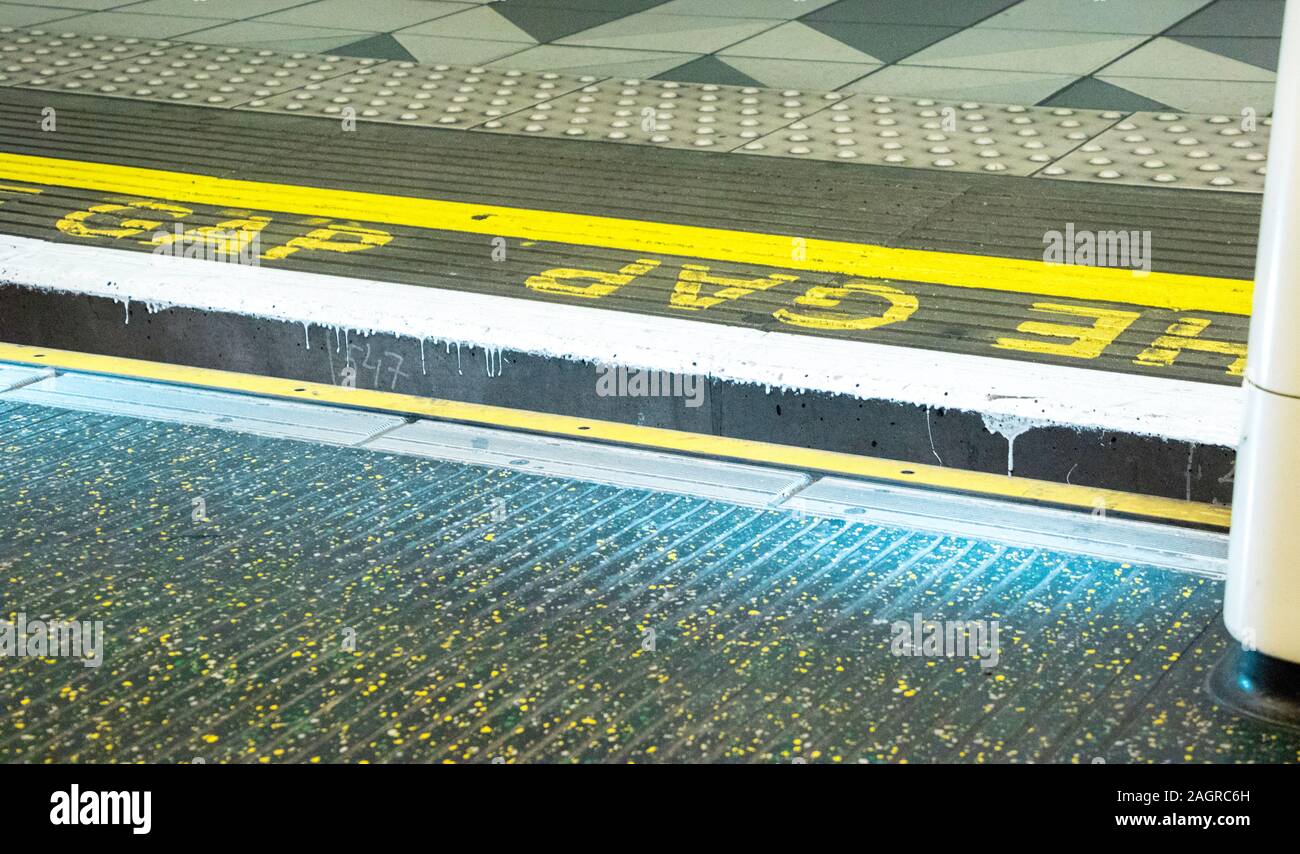 Route for passengers between platforms hi-res stock photography and ...