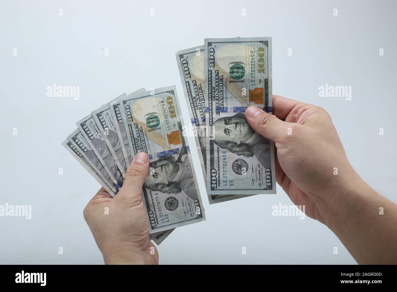 Money in hand fan hi-res stock photography and images - Alamy