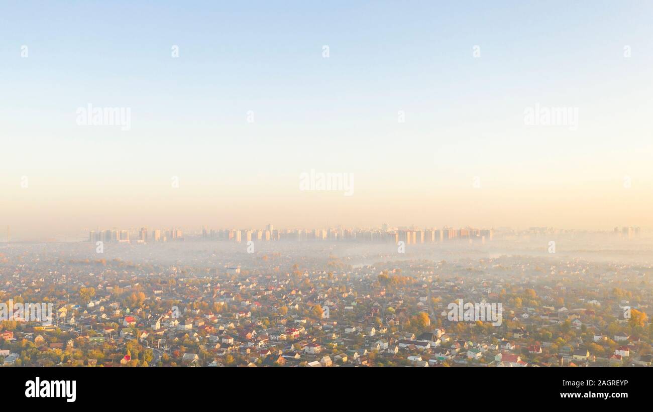 Above view many cottages hi-res stock photography and images - Alamy