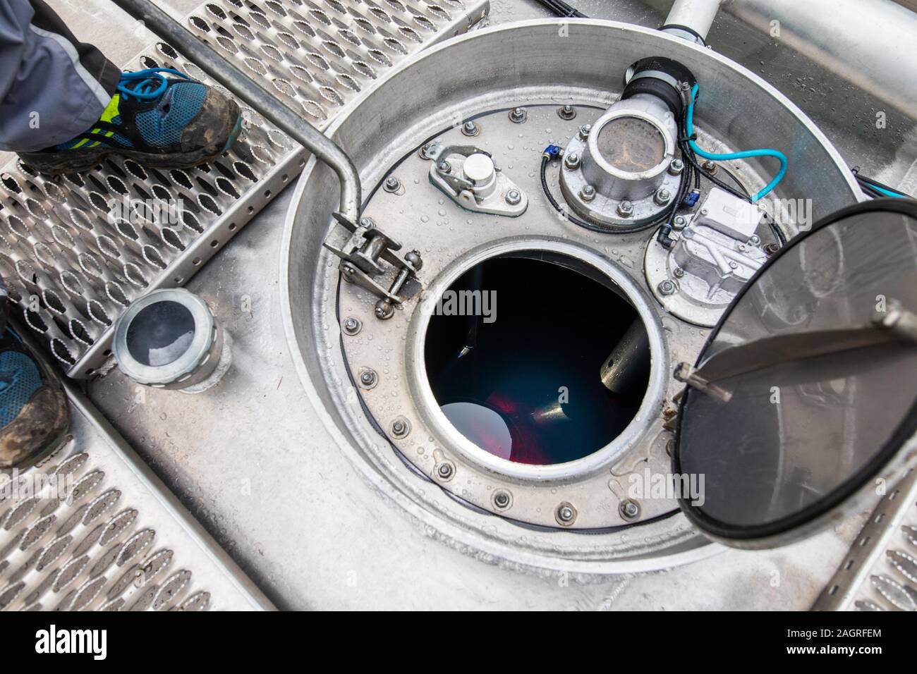 12 December 2019, Baden-Wuerttemberg, Münstertal: Fuel oil can be seen ...