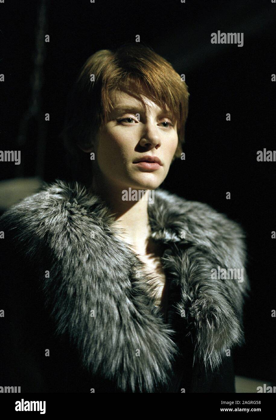 Bryce dallas manderlay 2005 hi-res stock photography and images - Alamy